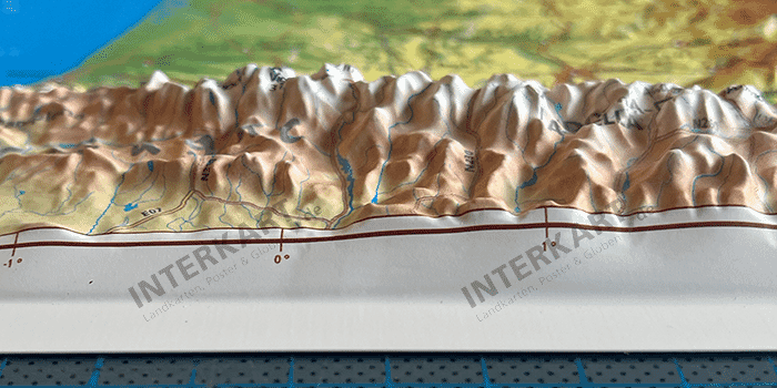 Unframed 3D relief maps